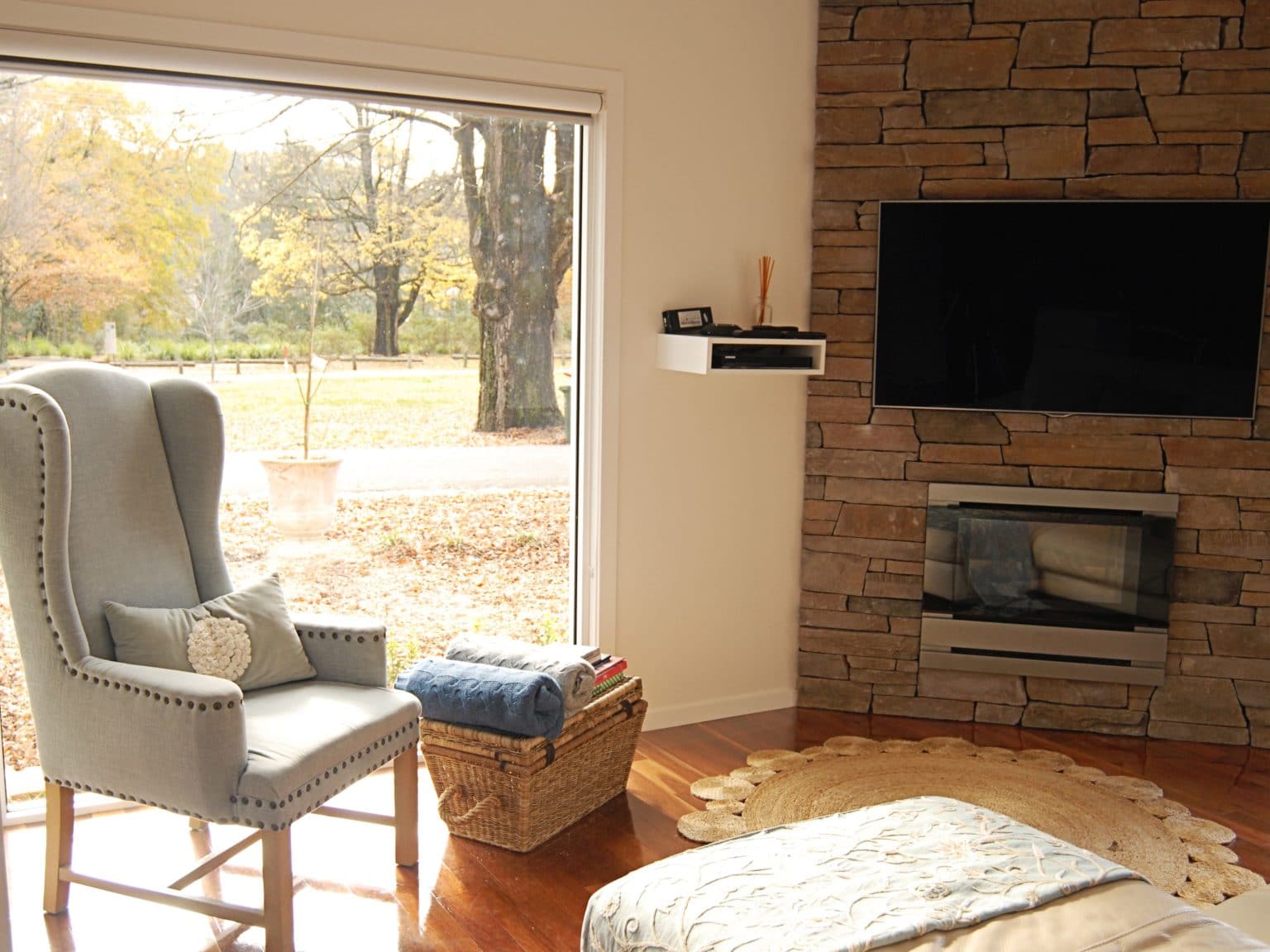 Skiing, Snowboarding & Snow play in Bright, Victoria