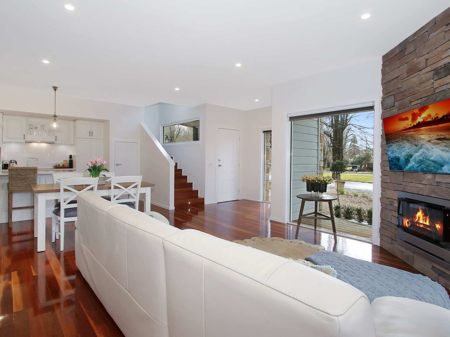Search accommodation in Bright, Victoria