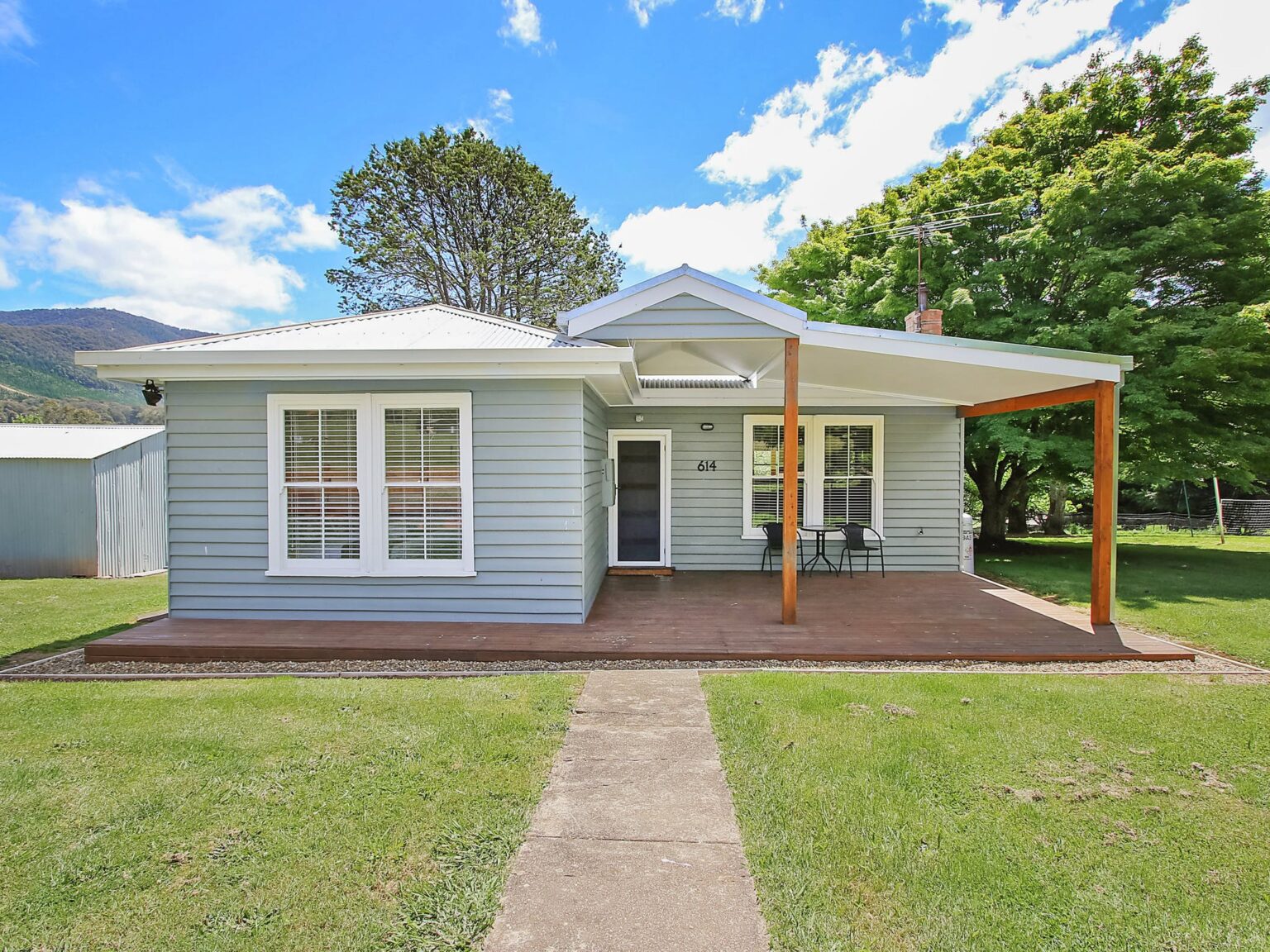 Search accommodation in Bright, Victoria
